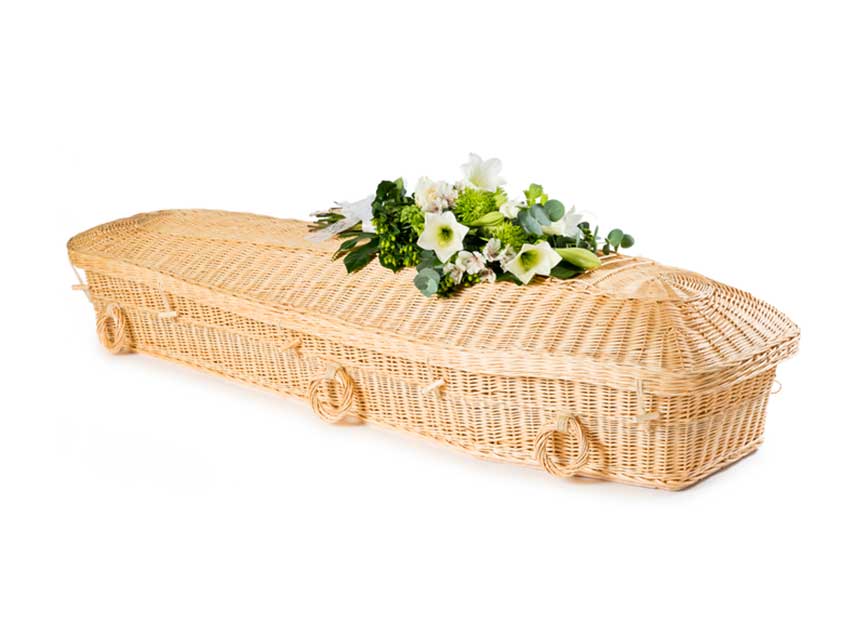 Biodegradeable, eco friendly coffins for green, woodland burials
